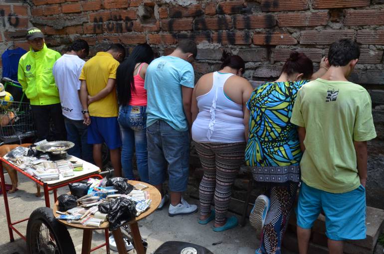 Capturan A Ocho Integrantes De La Banda Criminal Acopio De Medellín