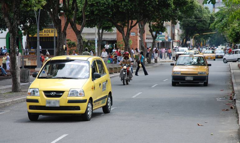 TAXIS BUCARAMANGA PASAJEROS: Hoy quedarían listas las tarifas de taxis ...