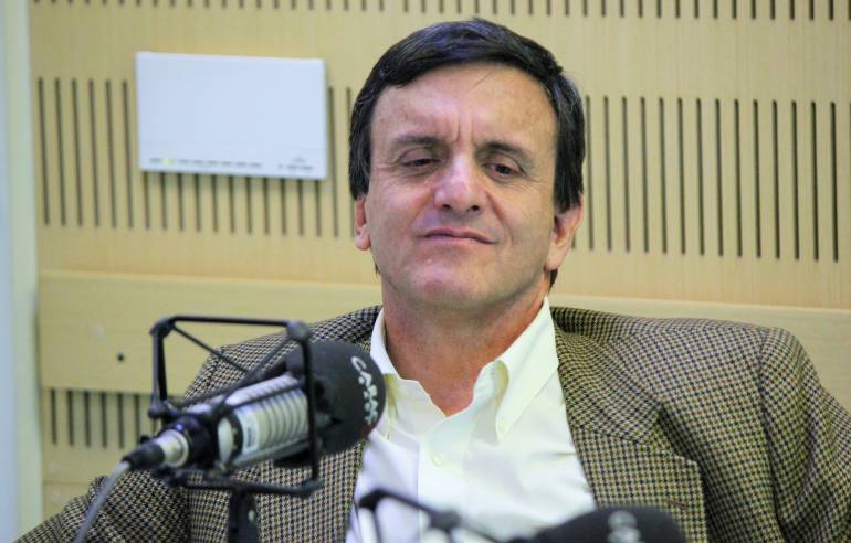 El Gobierno no puede seguir pensando que todo se debe solucionar con ...