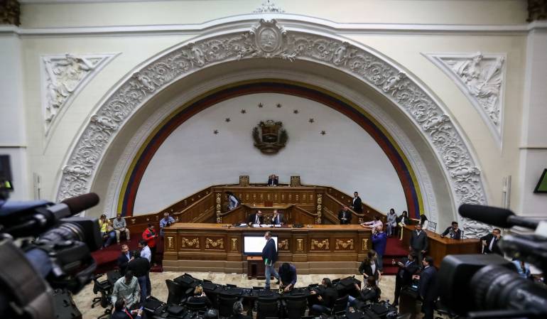 Crisis Venezuela: Fue instalada formalmente la Asamblea Nacional ...