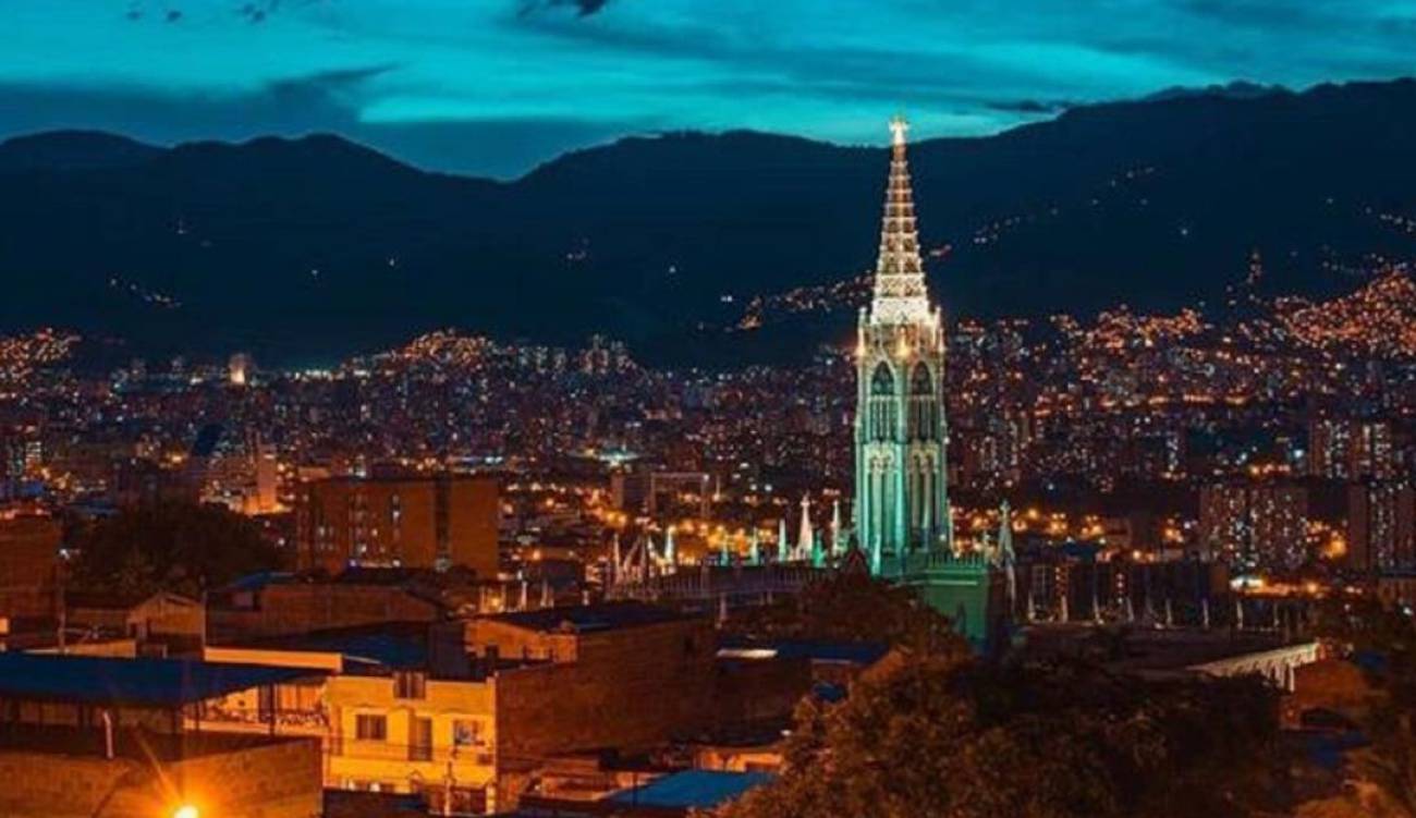 Barrio Manrique: En Manrique, artistas comparten exposición colectiva ...