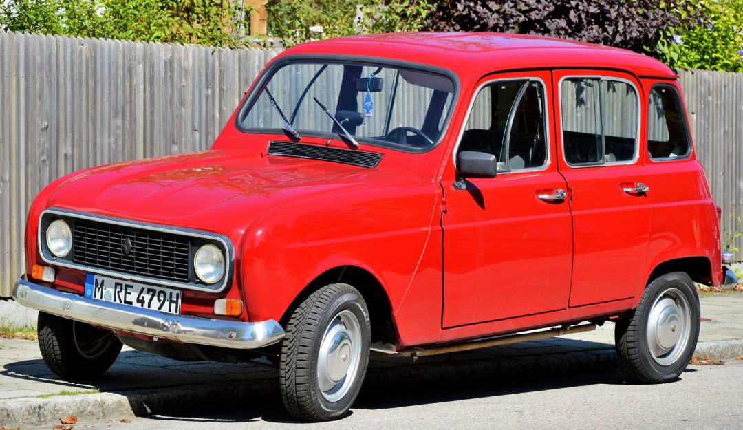 50 años Renault 4 Colombia: Hace 50 años se vendió el primer Renault 4 ...